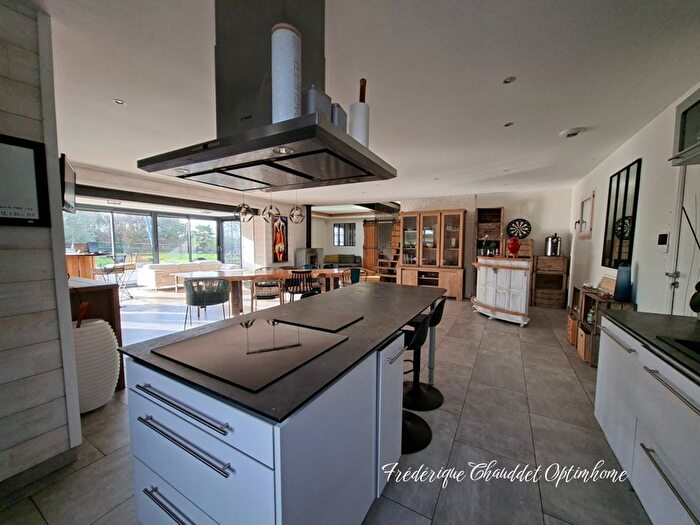 Maison à vendre - Ruillé-Froid-Fonds - 6 pièces - 4 chambres