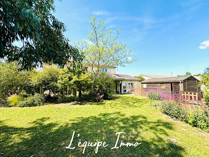 Maison à vendre - Merville - 7 pièces - 5 chambres