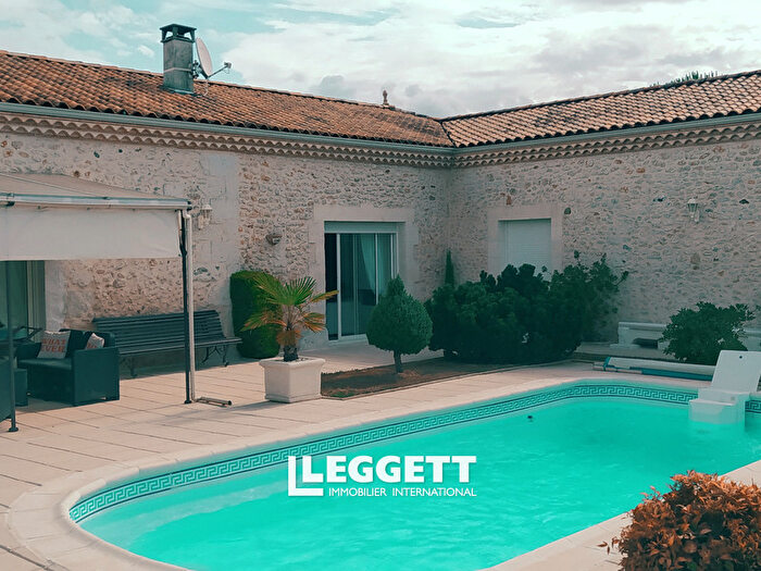 Maison à vendre - Neuvic - 6 pièces - 4 chambres