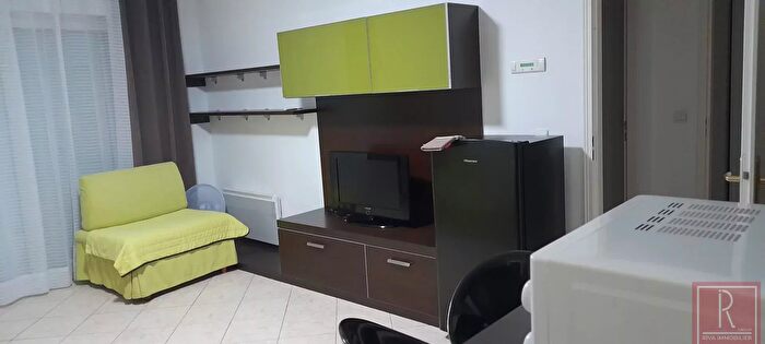 Appartement 2 pièces à Antibes, Antibes-les-Pins, Trianon, Le Fournel, Peyregoue, à louer