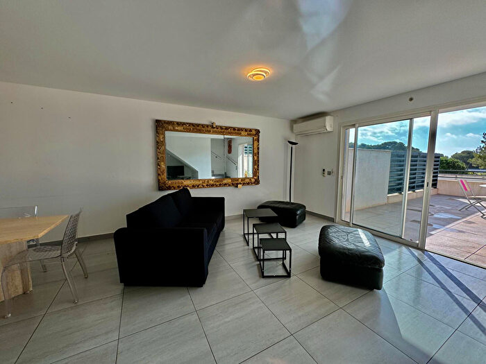 Appartement 3 pièces à Martigues, Laurons, Carro, La Couronne, Croix-Sainte, à louer