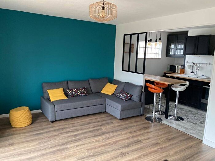 Appartement à louer - Coteaux, Floirac - 3 pièces - 2 chambres