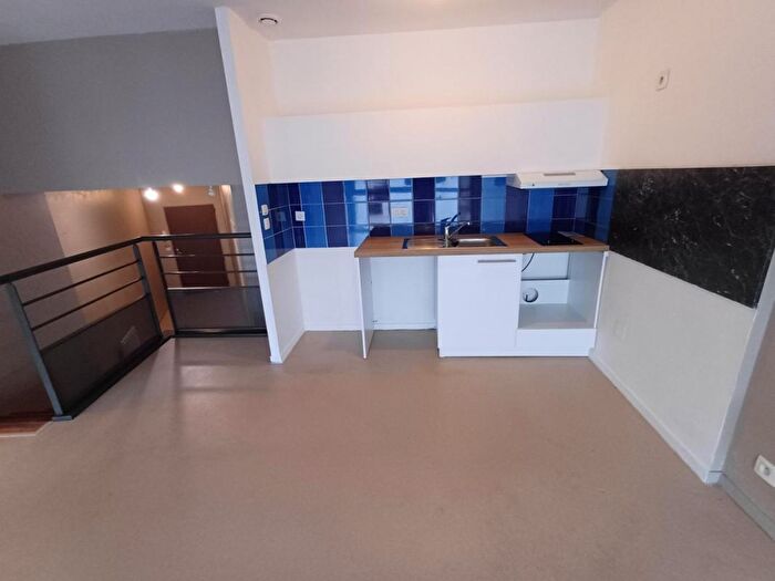 Appartement à louer - Cadours - 2 pièces - 1 chambre