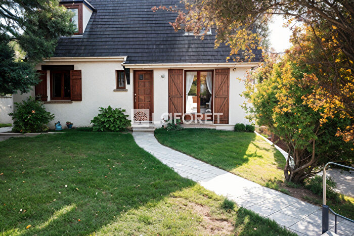 Maison à vendre - Chaumontel - 6 pièces - 3 chambres