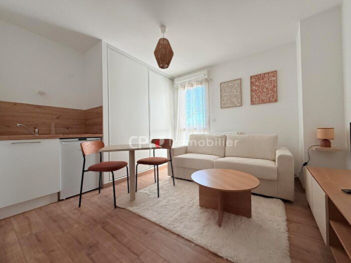 Appartement 1 pièce à Quartiers Sud-Est, La Poterie, à louer