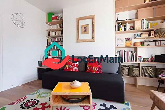 Appartement à louer - Manin-Jaurès, Paris ème arrondissement - 2 pièces - 1 chambre