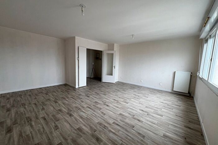 Reims, Clairmarais, Charles Arnould - Appartement 4 pièces à vendre