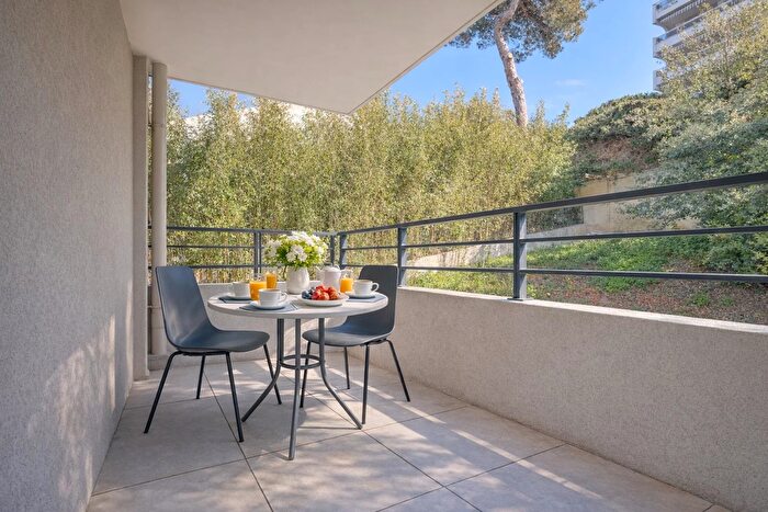 Appartement à vendre - Nice, Corniche Fleurie - 1 pièce