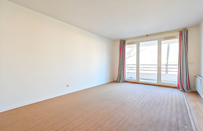 Appartement 4 pièces à vendre - Issy-les-Moulineaux, Les Iles, La Ferme