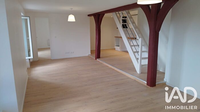 Appartement 5 pièces à Le Mée-sur-Seine, Le Village, à louer