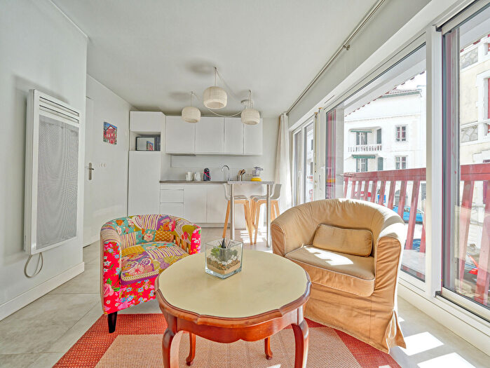 Saint-Jean-de-Luz, Centre-ville - Appartement 2 pièces à vendre