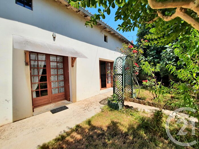 Maison à vendre - Chey - 6 pièces - 4 chambres