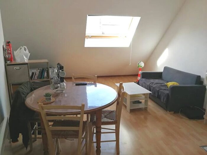 Appartement 1 pièce à Boulogne-sur-Mer, Basse-ville, à louer