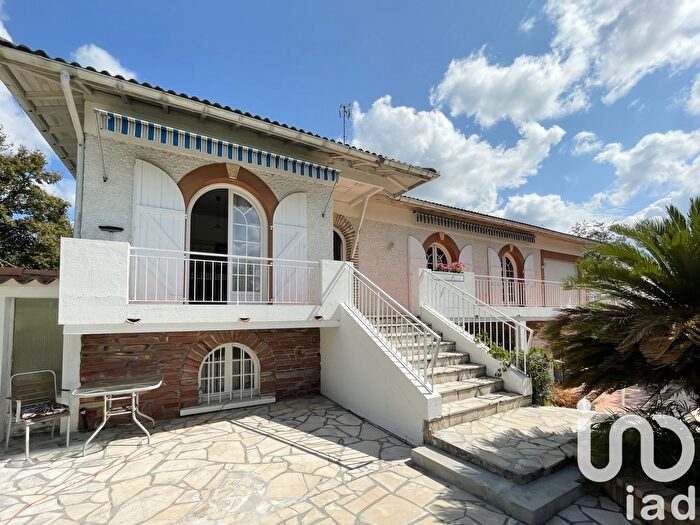 Maison à vendre - Biganos - 9 pièces - 5 chambres