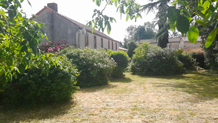 Cugand : Maison 8 pièces à vendre