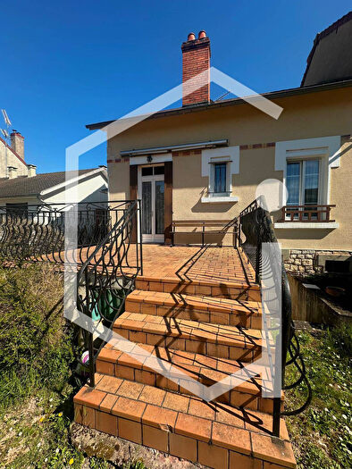 Maison à vendre - Cosne-Cours-sur-Loire - 4 pièces - 2 chambres