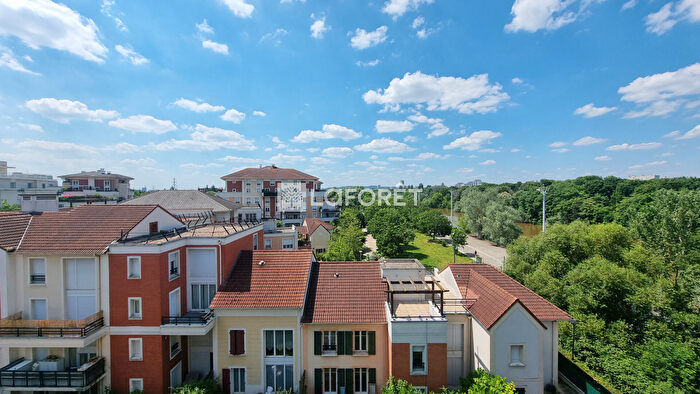 Appartement à vendre - Villeneuve-la-Garenne, Est - 3 pièces - 2 chambres