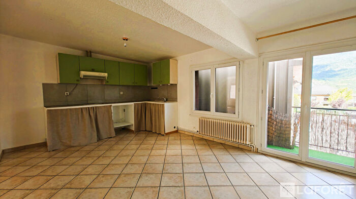 Appartement 3 pièces à Embrun, à vendre
