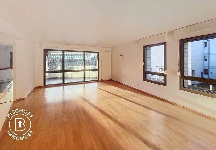 Appartement à louer - Sud, Huningue - 3 pièces - 2 chambres