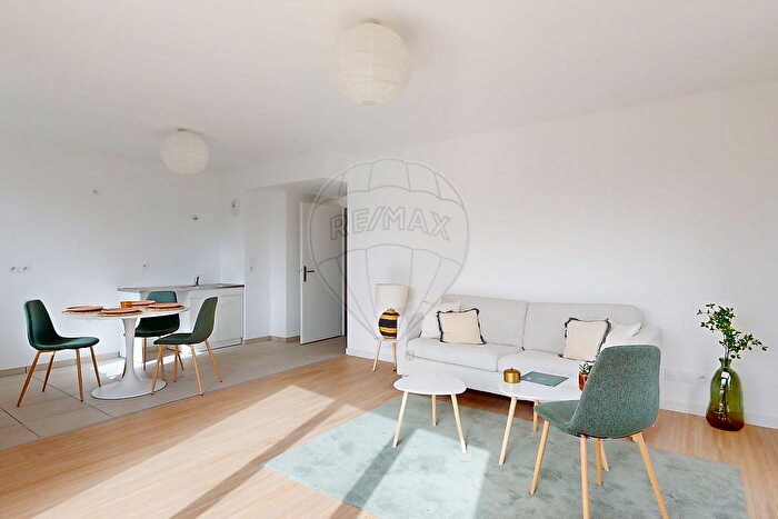 Appartement à vendre - Orléans - 4 pièces - 3 chambres
