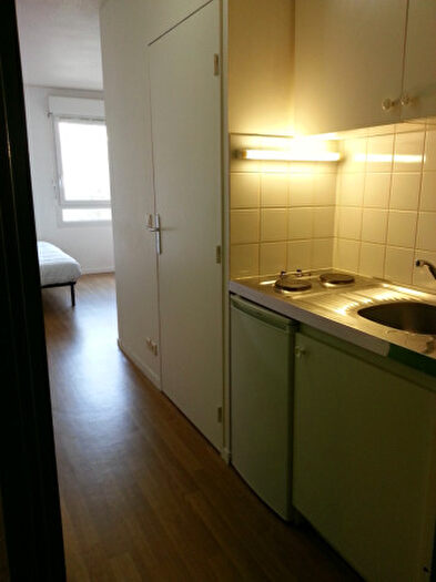 Appartement 1 pièce à Montrouge, Haut-Mesnil Grand Sud, à louer