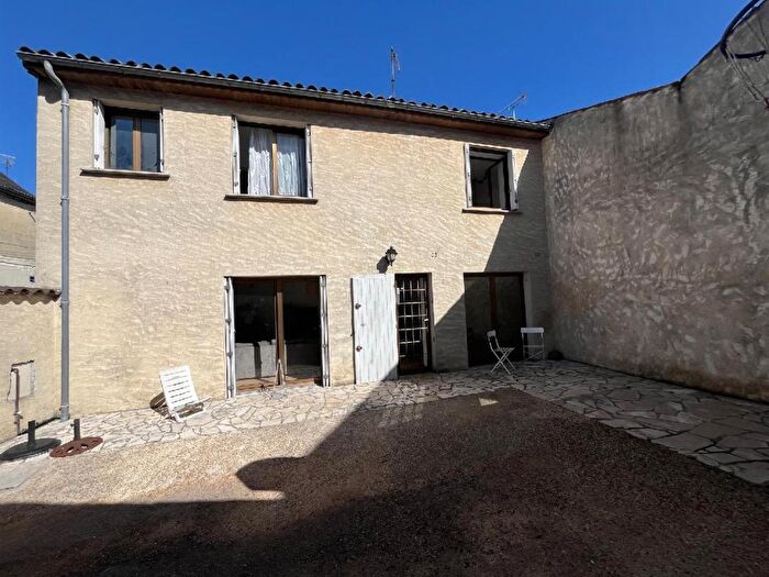 Maison à vendre - Cognac, Centre-ville, Gare - 4 pièces - 2 chambres