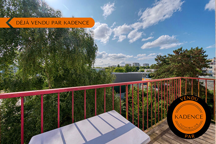 Appartement à vendre - Quartiers Nord-Ouest, Villejean - 4 pièces - 4 chambres