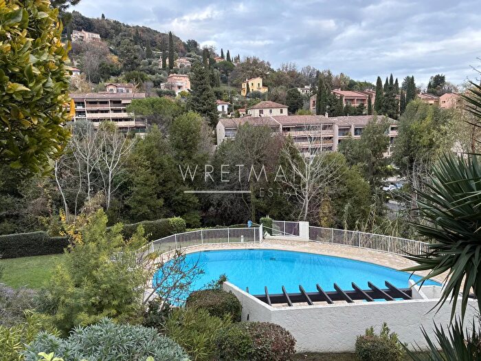 Appartement à vendre - Vence, Saint-Martin, Lubiane, Le Suve - 3 pièces - 2 chambres