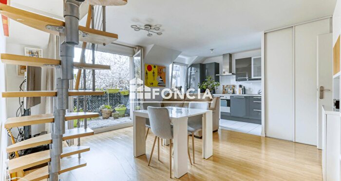 Appartement à vendre - La Queue-en-Brie - 2 pièces - 1 chambre