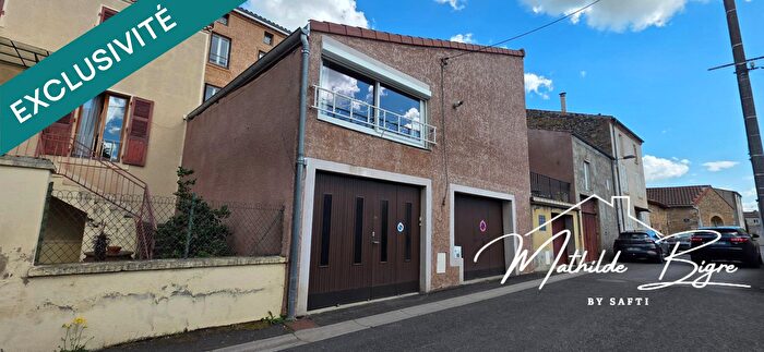 Maison à vendre - Le Breuil-sur-Couze - 5 pièces - 3 chambres