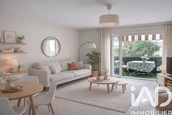 Appartement à vendre - Toulon, Valbertrand - 3 pièces - 2 chambres