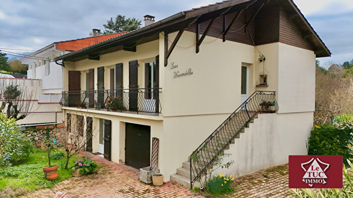 Maison à vendre - Penne-dAgenais - 7 pièces - 4 chambres