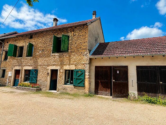Crémieu - Maison 5 pièces à vendre
