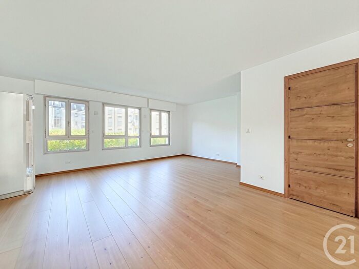 Appartement 5 pièces à Chartres, Centre-ville, à vendre