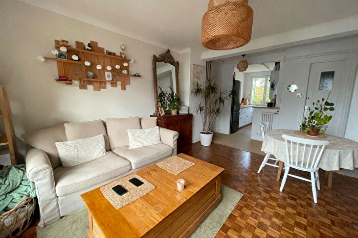 Appartement à vendre - Quartiers Nord-Est, Maurepas - 3 pièces - 2 chambres