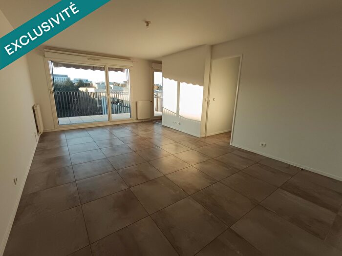 Appartement à vendre - Cergy, Axe Majeur, Horloge - 4 pièces - 3 chambres