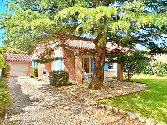 Maison 4 pièces à Villeneuve-lès-Avignon, Pasteur, Bellevue, à vendre