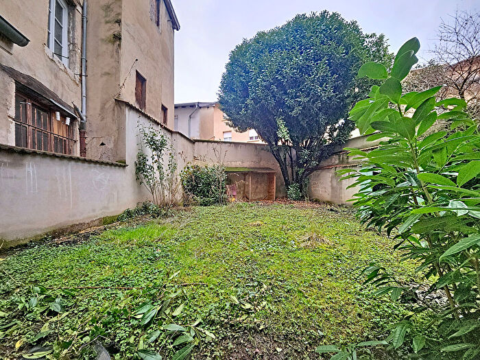 Appartement à louer - Bourg-en-Bresse, Centre, Brou, Baudières - 4 pièces - 3 chambres