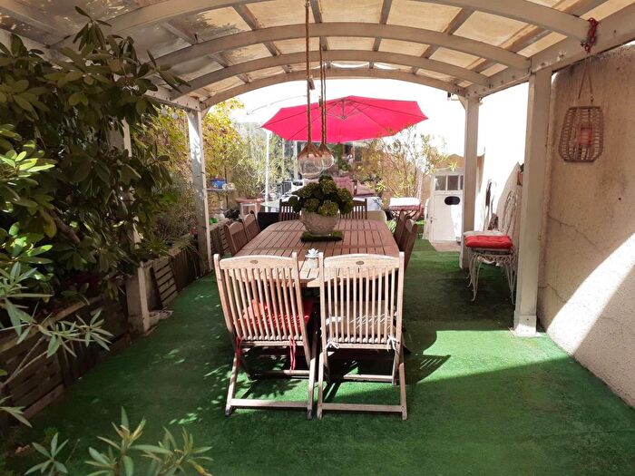 Maison à vendre - Saint-Chamond - 5 pièces - 2 chambres