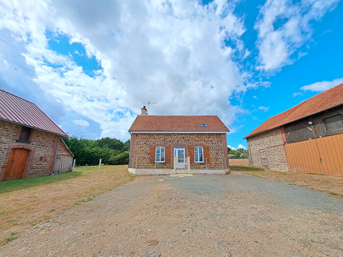 Lonlay-le-Tesson : Maison 5 pièces à vendre