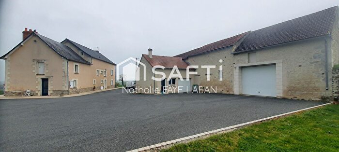 Maison à vendre - Senillé-Saint-Sauveur - 6 pièces - 4 chambres