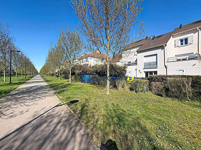 Appartement à vendre - Saint-Pierre-du-Perray - 1 pièce