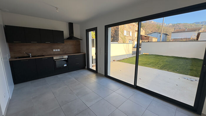 Appartement à vendre - Peyrus - 4 pièces - 3 chambres