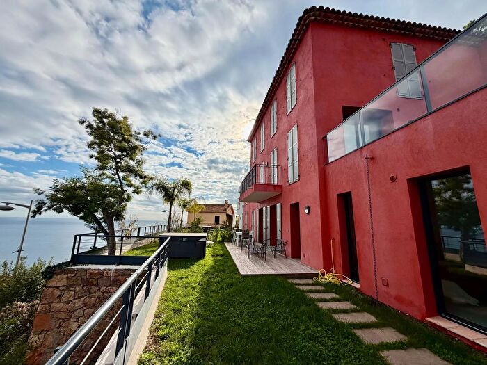 Appartement à vendre - Théoule-sur-Mer - 4 pièces - 3 chambres