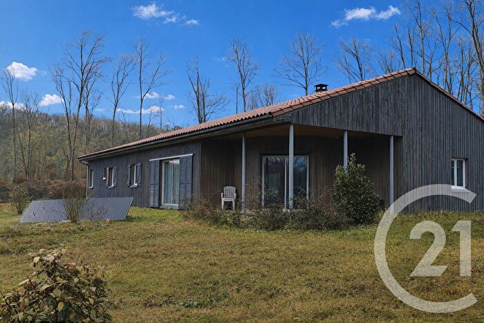 Maison à vendre - Saint-Martial-de-Nabirat - 5 pièces - 3 chambres