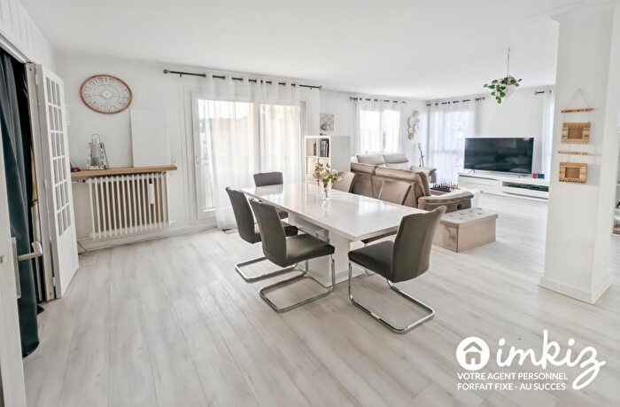 Appartement à vendre - Bry-sur-Marne, Ferber - 5 pièces - 3 chambres