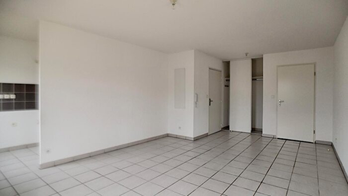 Appartement à louer - Graulhet, Nabeillou, Route de Lavaur - 3 pièces - 2 chambres