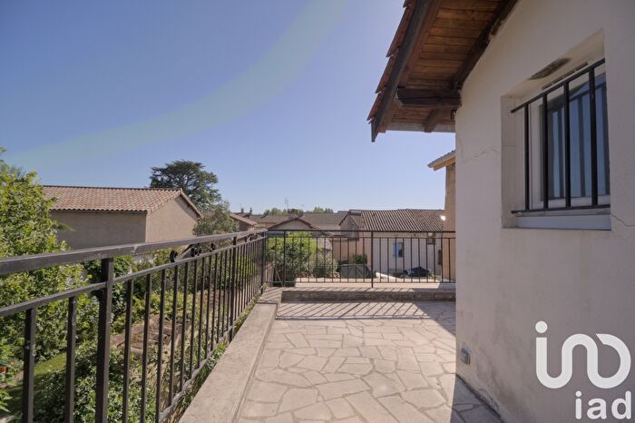 Maison à vendre - Montmerle-sur-Saône - 6 pièces - 3 chambres