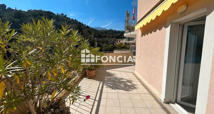 Menton : Appartement 3 pièces à louer