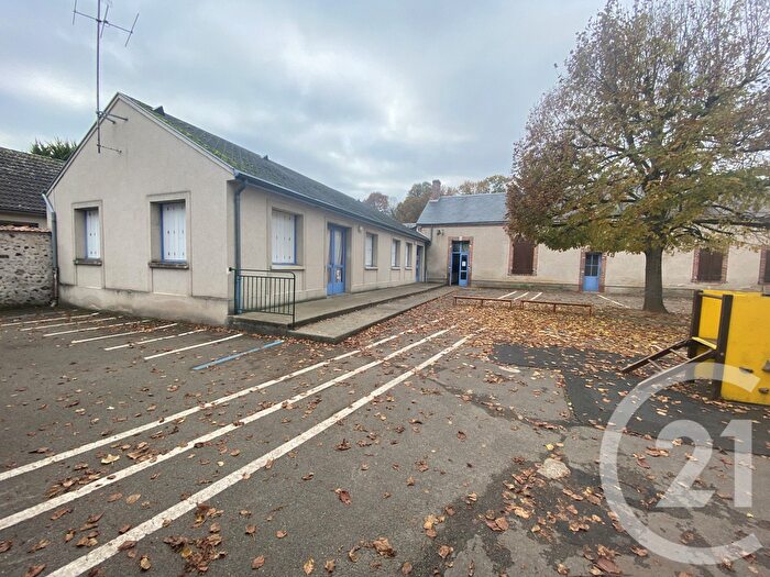 Maison à vendre - Cloyes-sur-le-Loir - 11 pièces